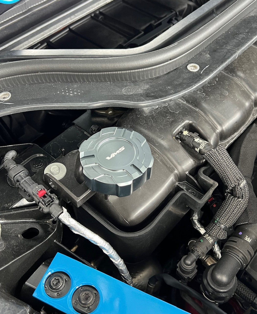 BILLET ALUMINUM COOLANT RESERVOIR OIL CAP COVER C8 CHEVROLET CORVETTE ...
